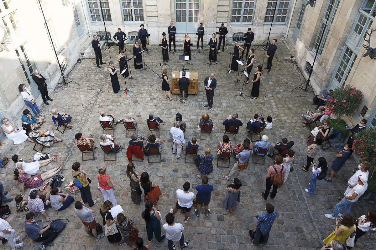 Découvrez les performances de l’Hyper Festival en - Ville de Paris
