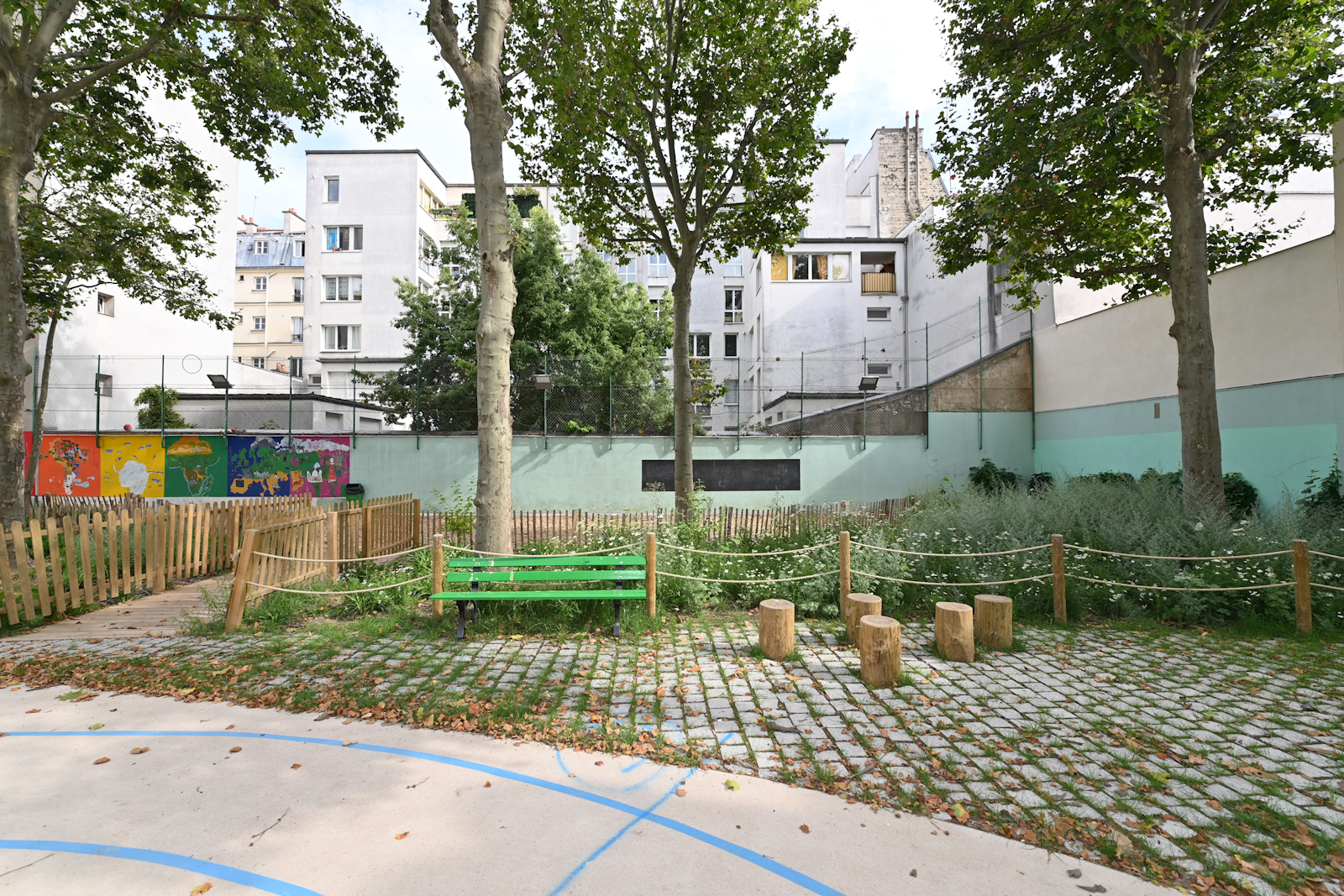 Les cours oasis - Ville de Paris
