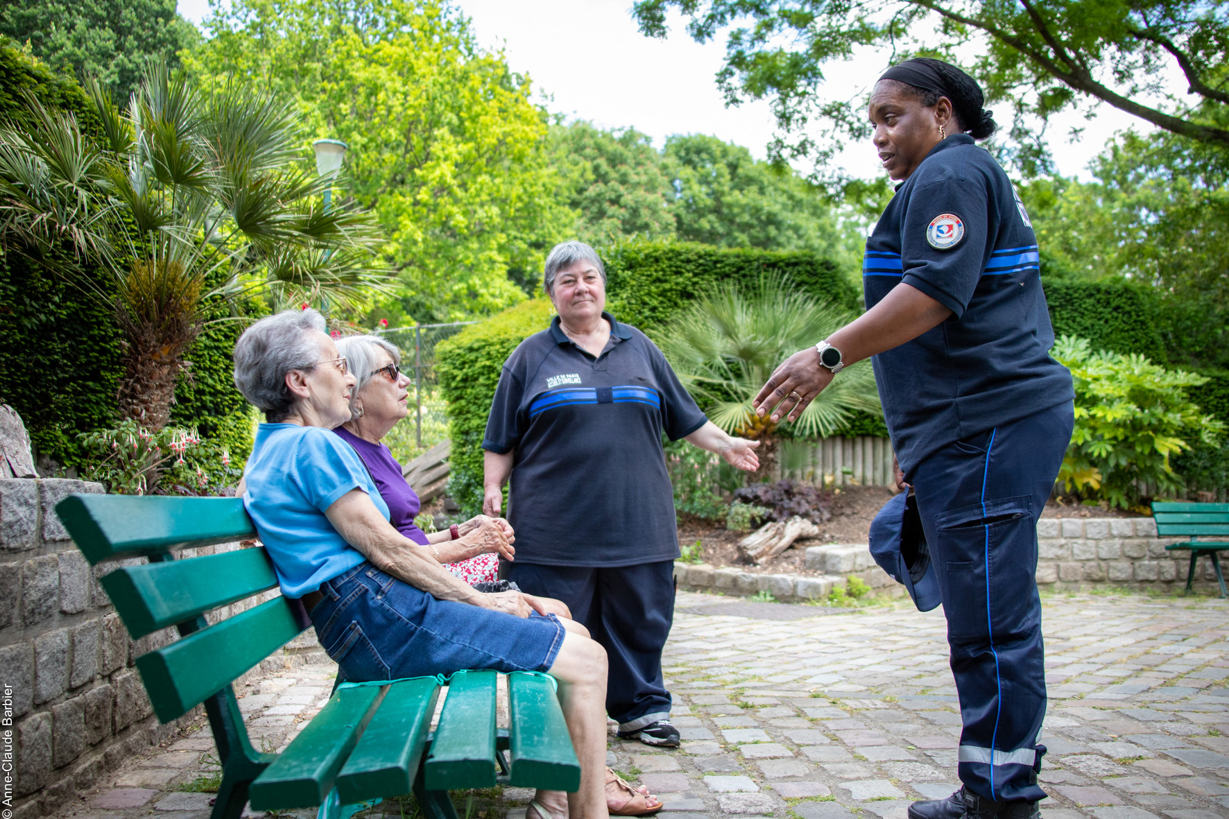 Les agents d’accueil et de surveillance des parcs du - Mairie du 20ᵉ