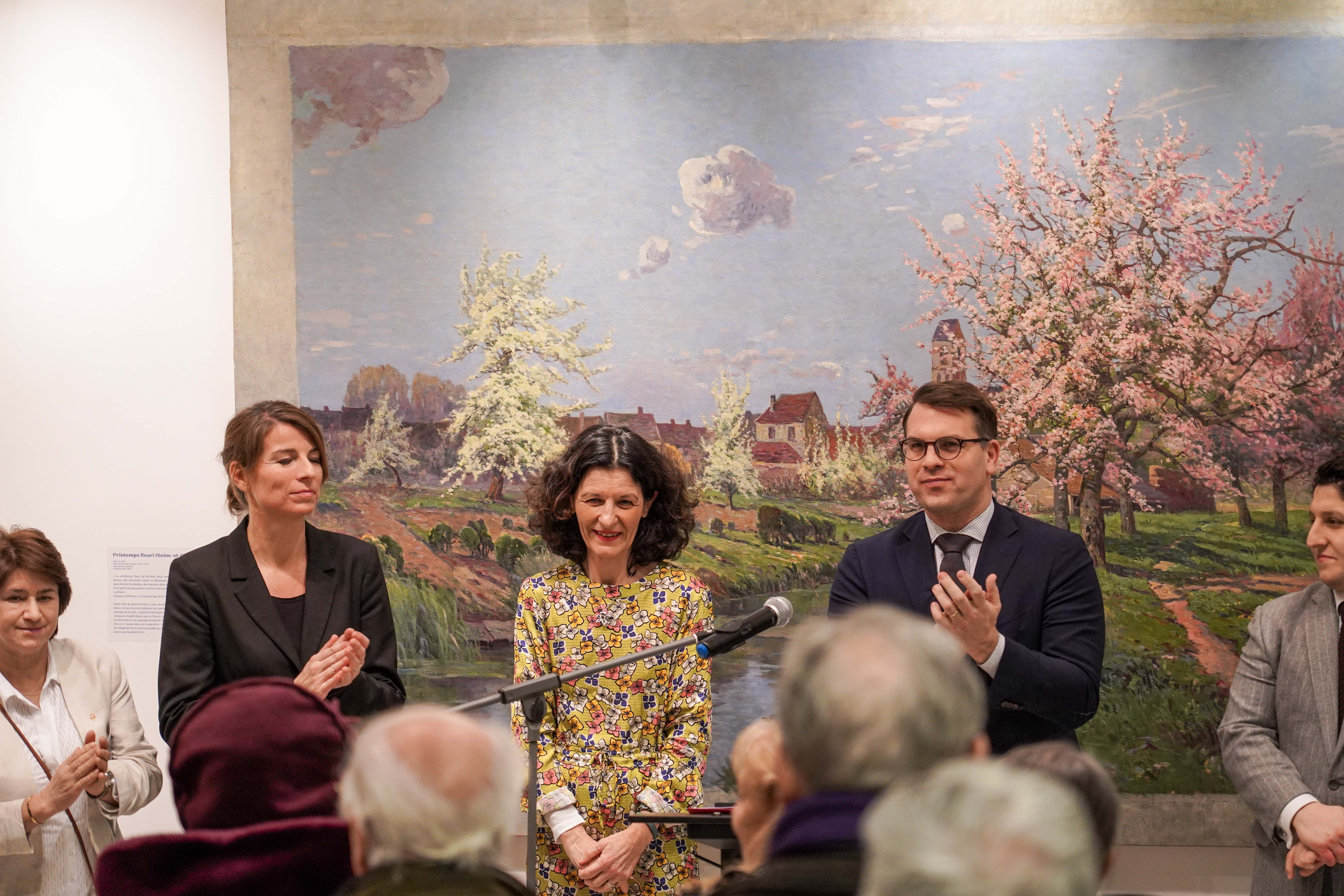 Retour sur le vernissage de l’exposition Henri Hélis - Mairie du 17ᵉ