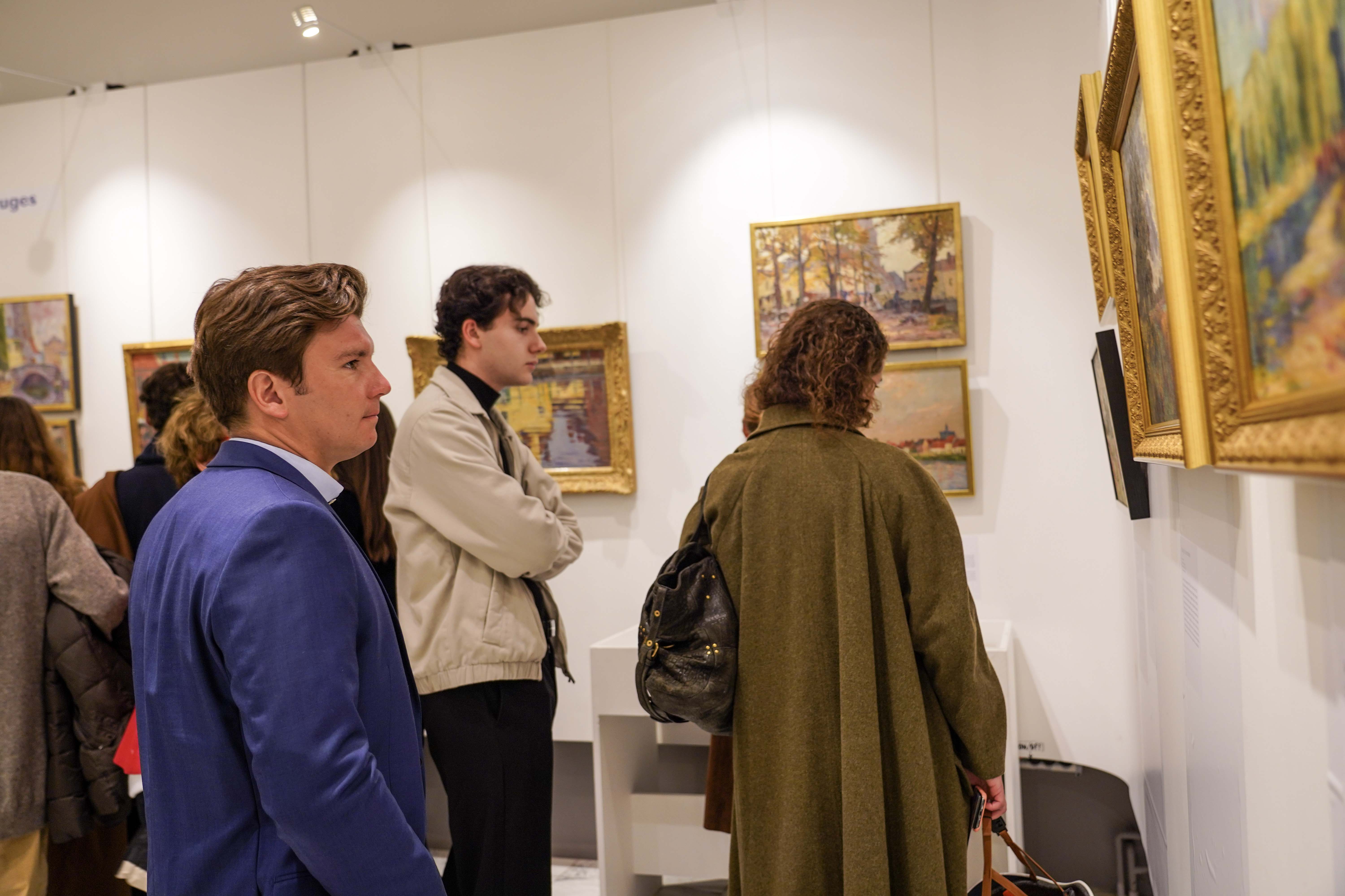 Retour sur le vernissage de l’exposition Henri Hélis - Mairie du 17ᵉ