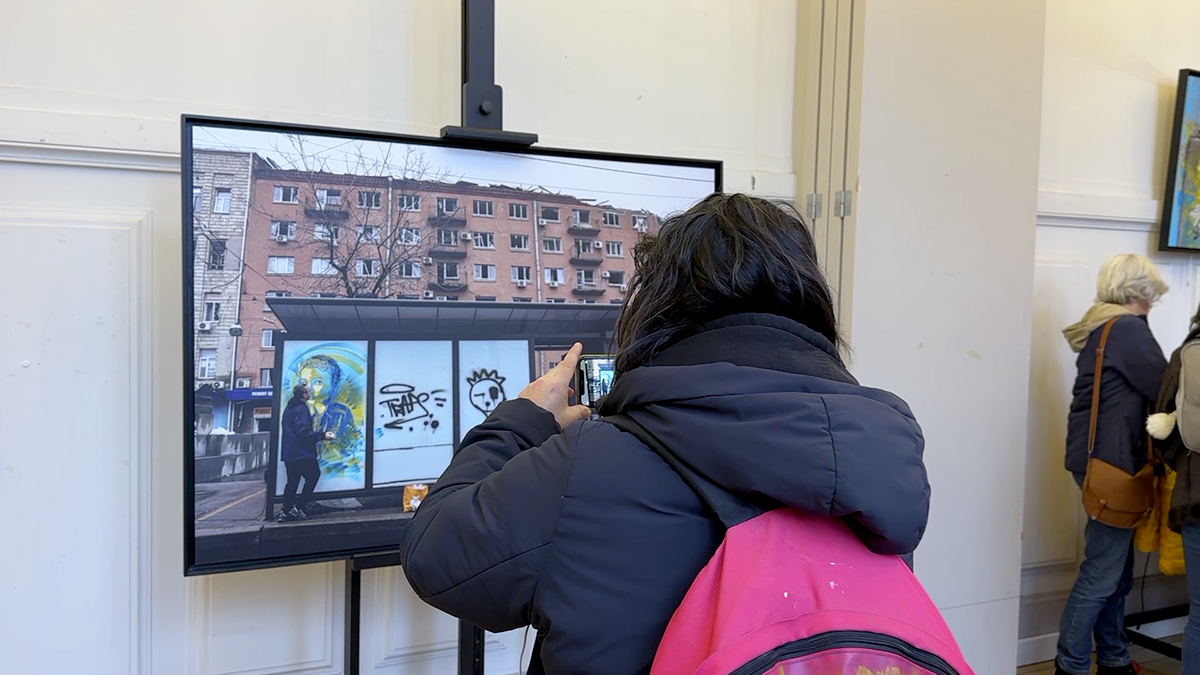 Exposition C215 « SLAVA UKRAINI », Œuvres en Ukraine - Mairie du 13ᵉ