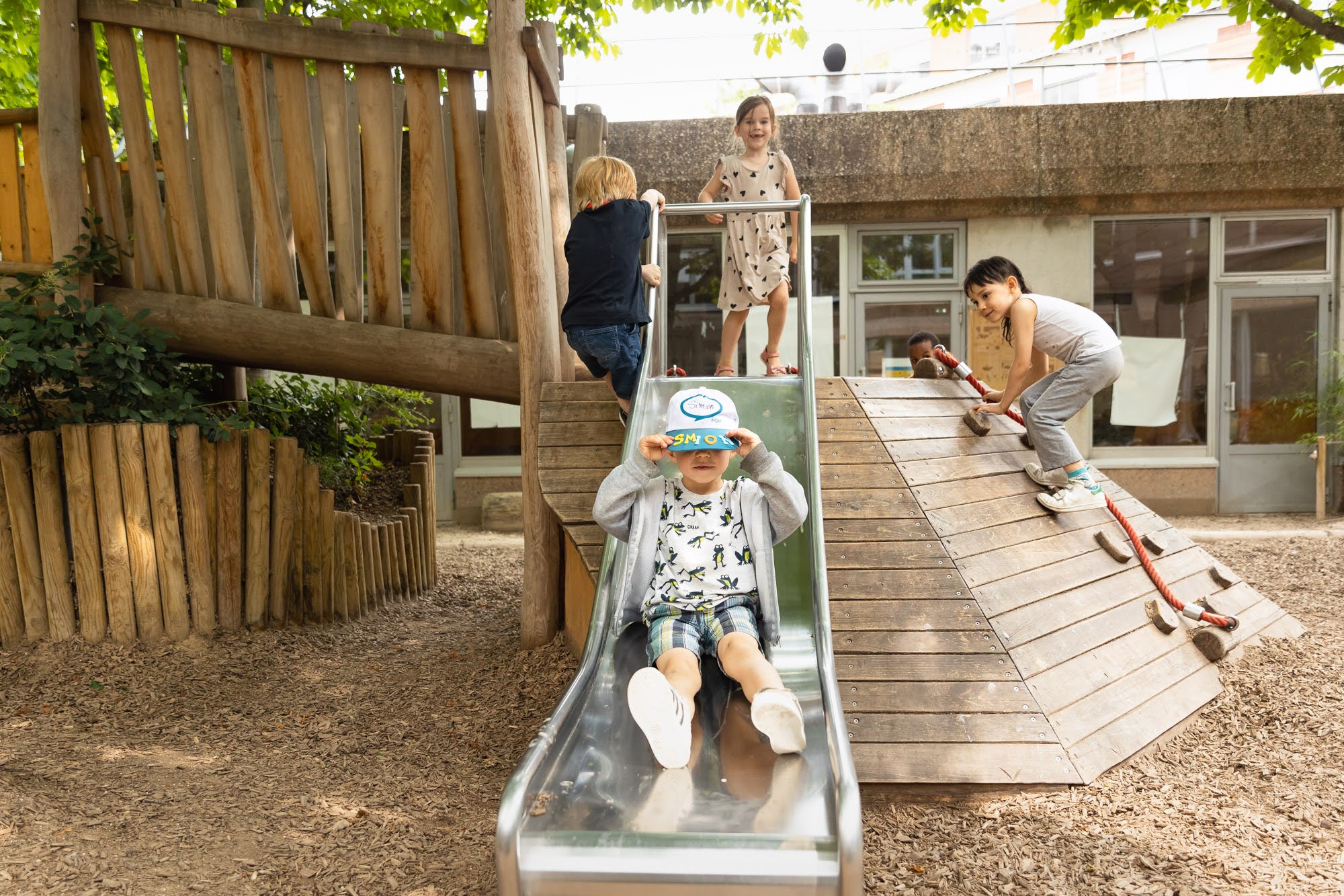 Les cours oasis - Ville de Paris