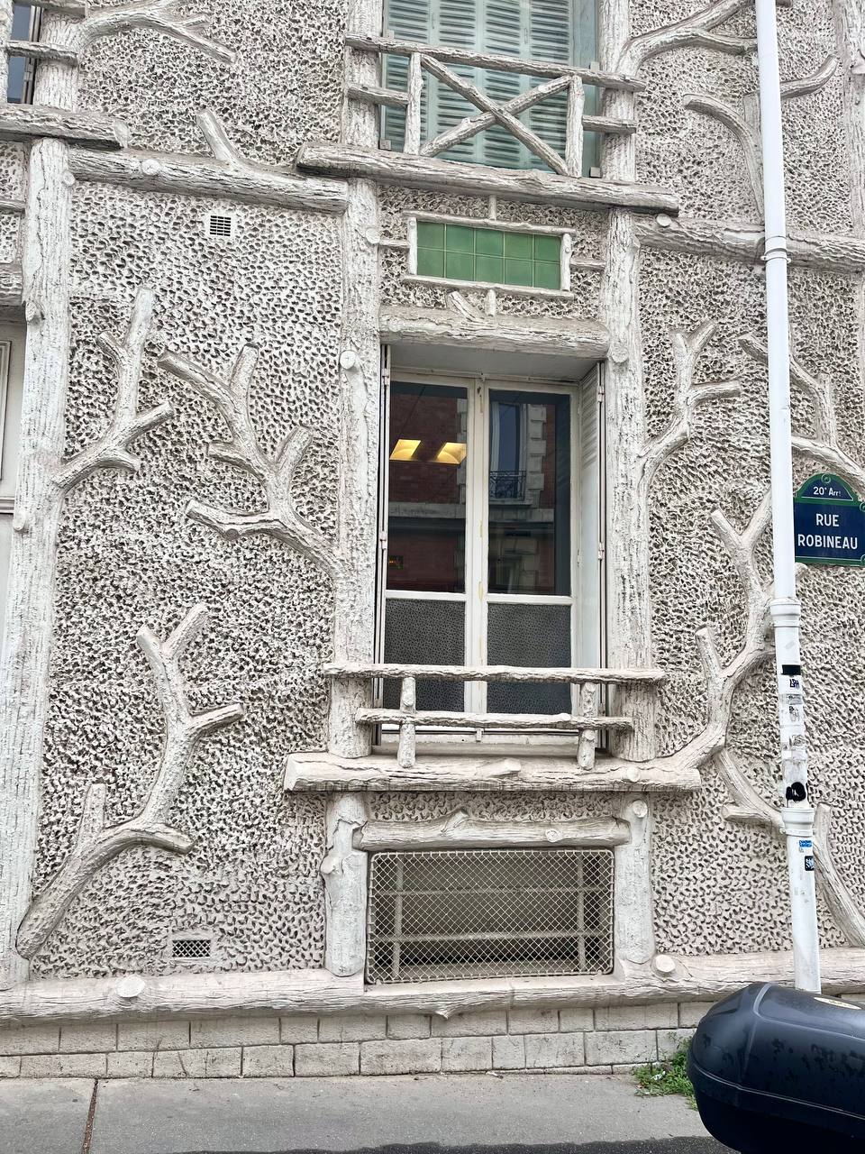 Il était une fois le 20e… Un chalet suisse place - Mairie du 20ᵉ