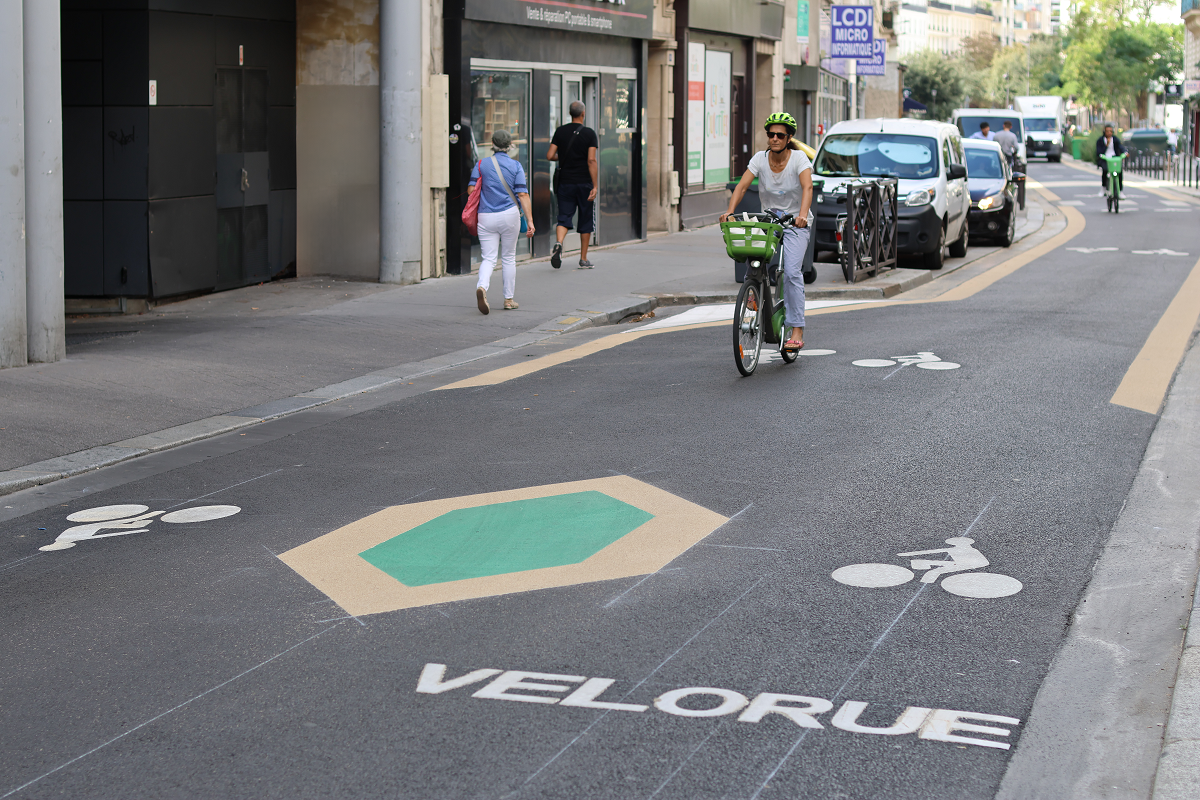 La vélorue de Charenton prend ses marques ! - Mairie du 12ᵉ