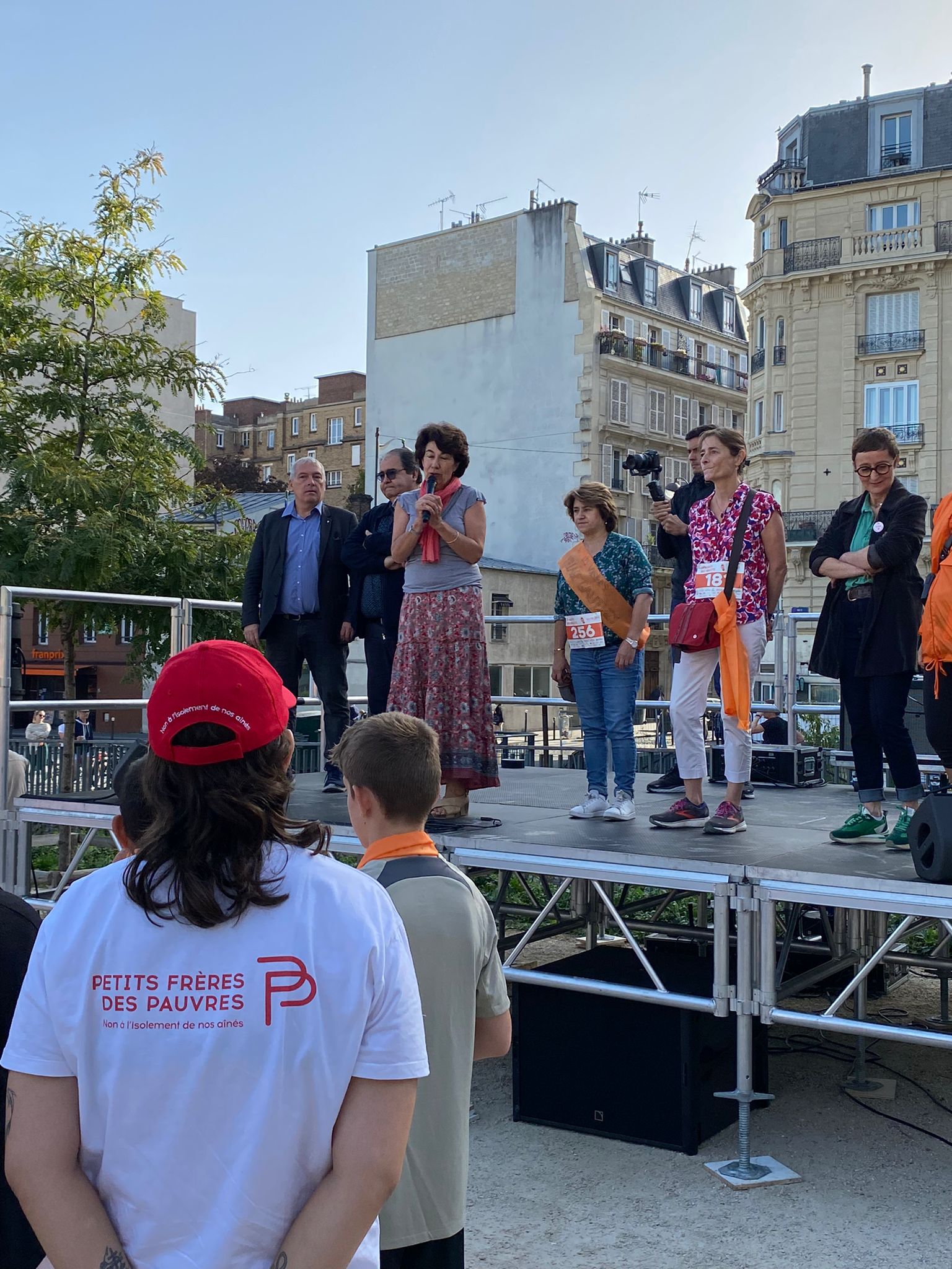 Marche & course solidaire - Nos aînés à l’honneur ! - Mairie du 17ᵉ
