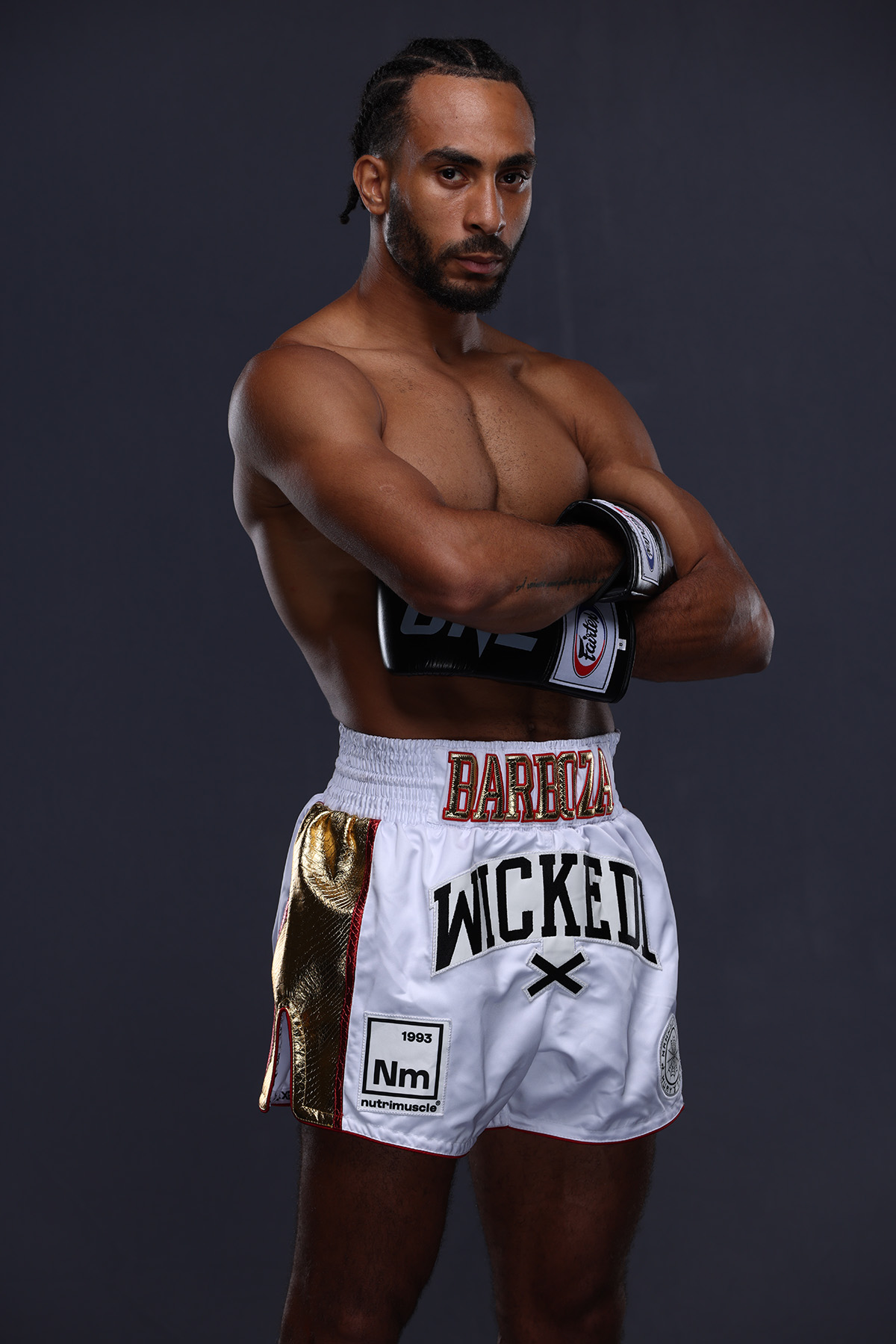 Un enfant du 20e champion du monde de kick boxing - Mairie du 20ᵉ