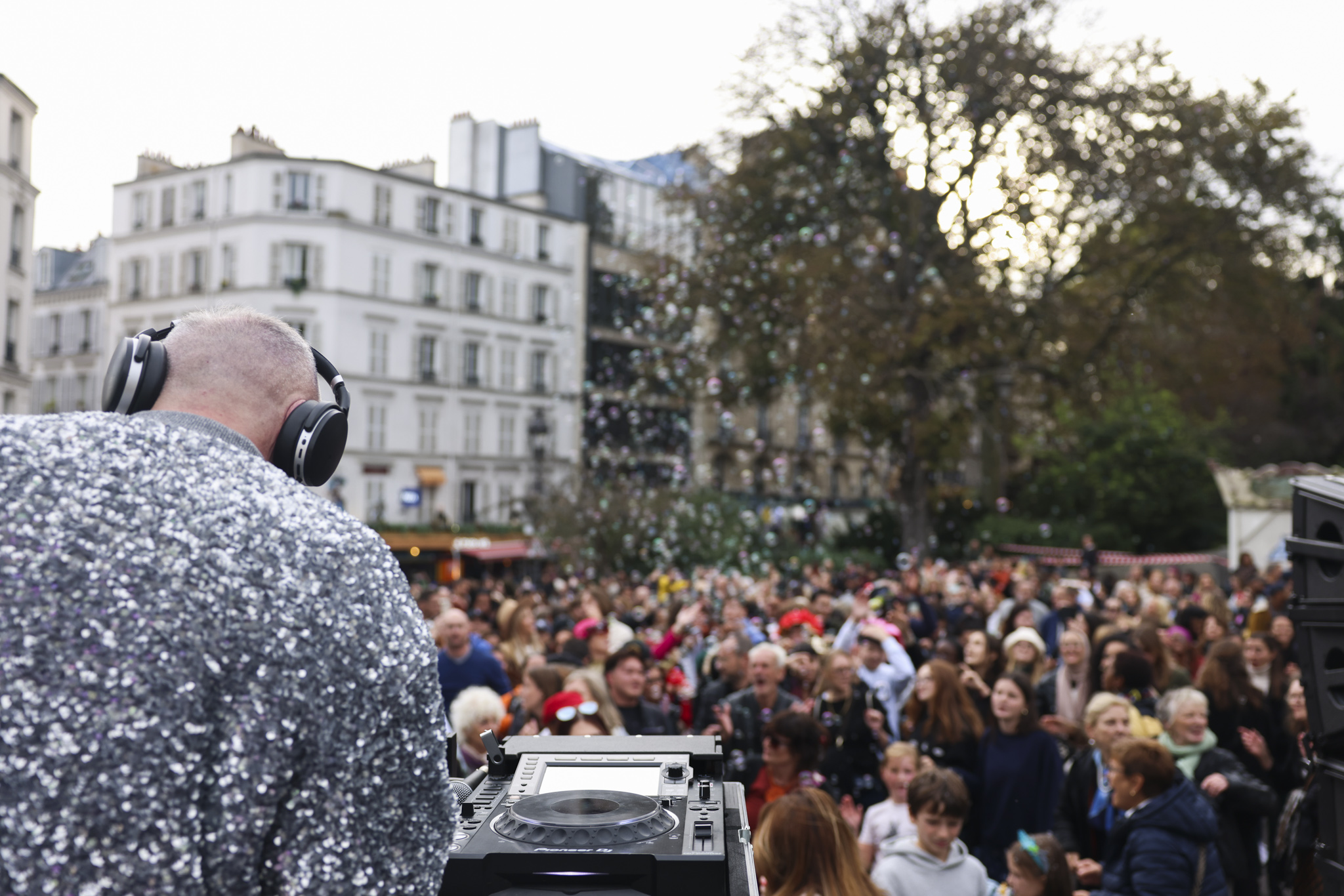 Le 18e cultive l'imaginaire - Mairie du 18ᵉ