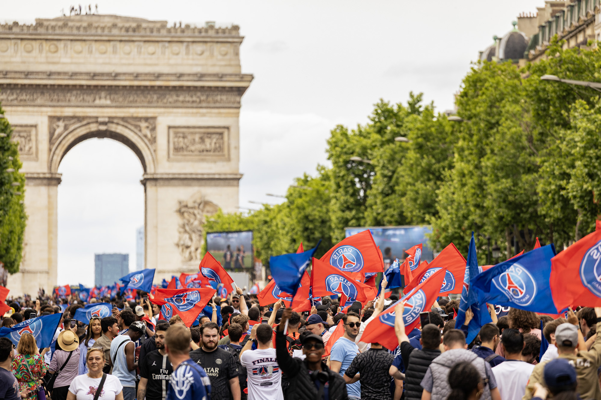 Parade étoilée pour un PSG magique ! - Ville de Paris