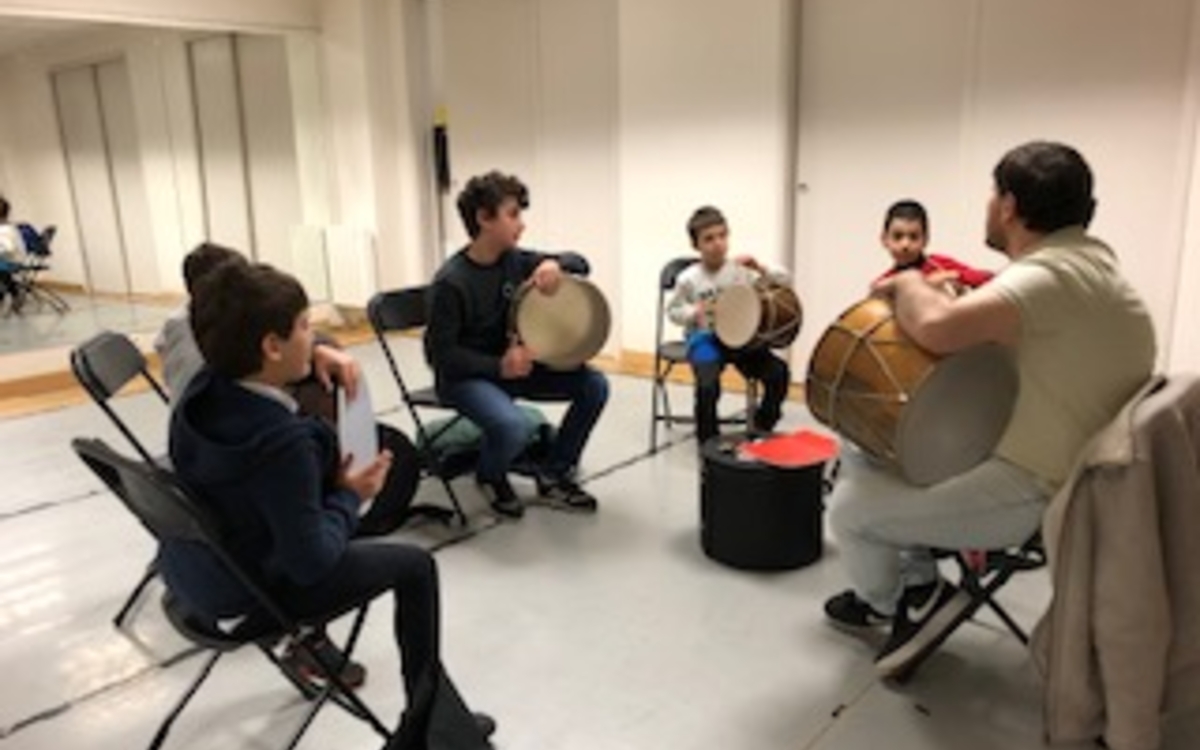 Cours de Dehol : atelier de percussion - Musique - Ville de Paris